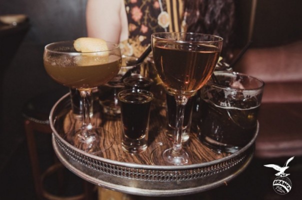 Un paseo por el Fernet Branca, un licor italiano con mucha historia ...
