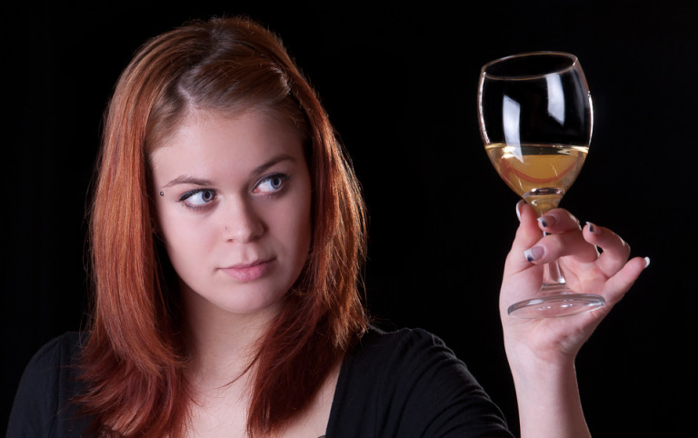 Pequeña guía para aprender a catar un vino – Animal Gourmet