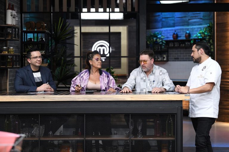 Sergio Camacho y las pizzas de los participantes de MasterChef Mx 2020 ...