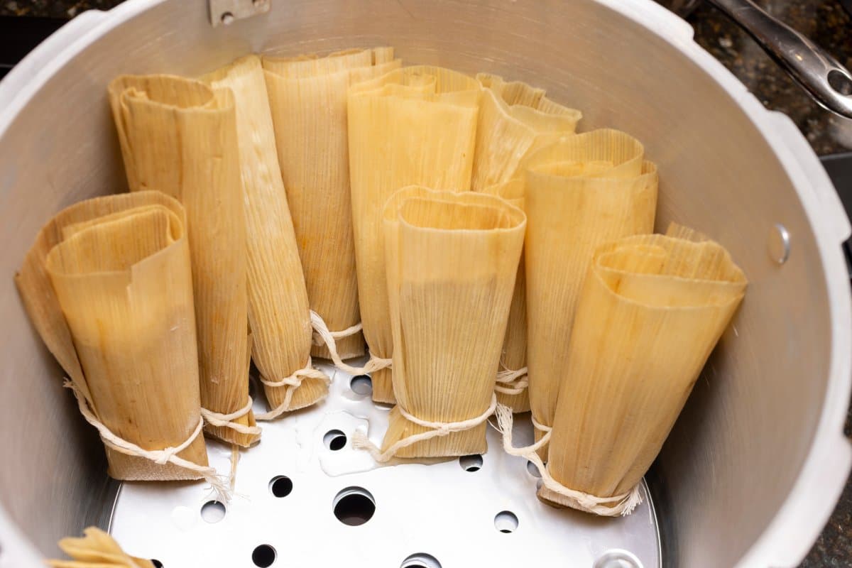¡Esponjaditos y bonitos! Cómo hacer tamales perfectos