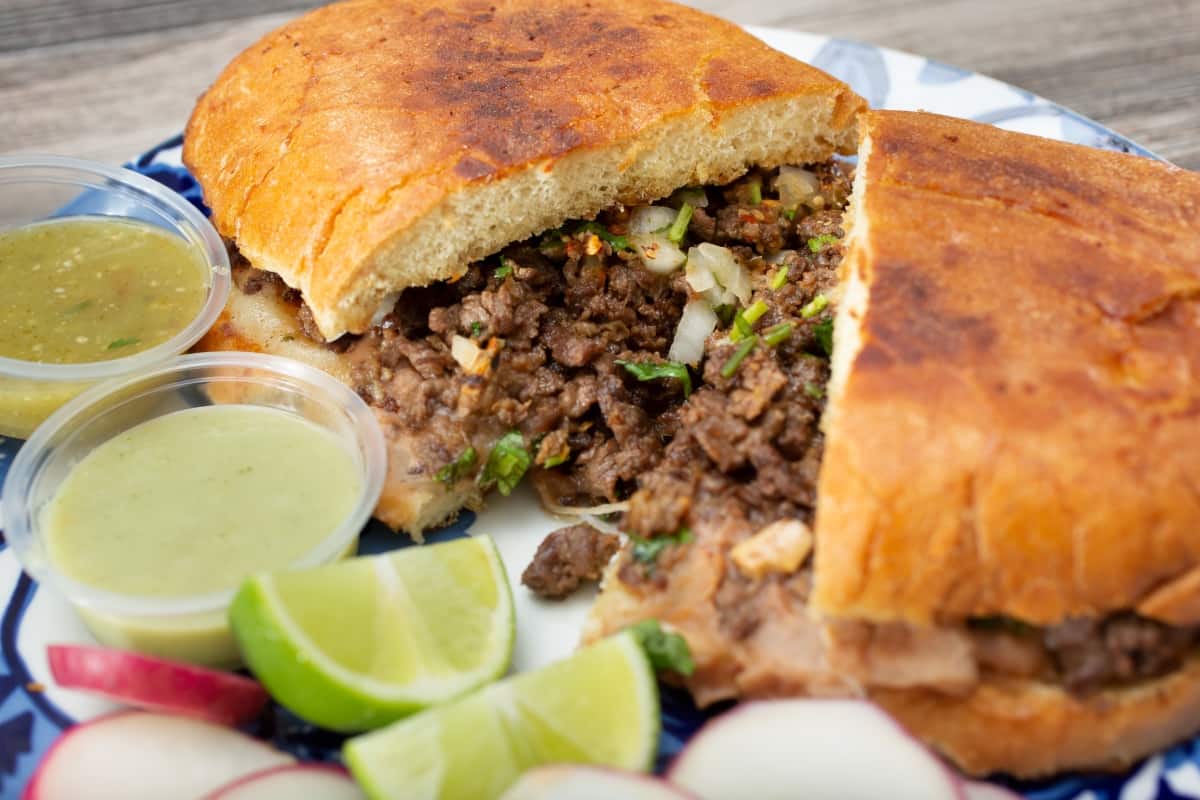 Los lugares con las tortas más grandes y más ricas de la CDMX