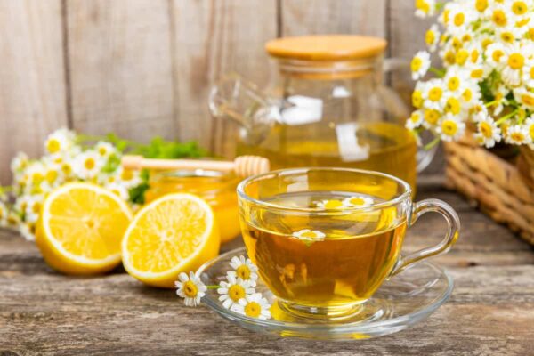 ¿Inflamación y náuseas? Seguro es empacho, ¡cúralo con estos 5 tés!